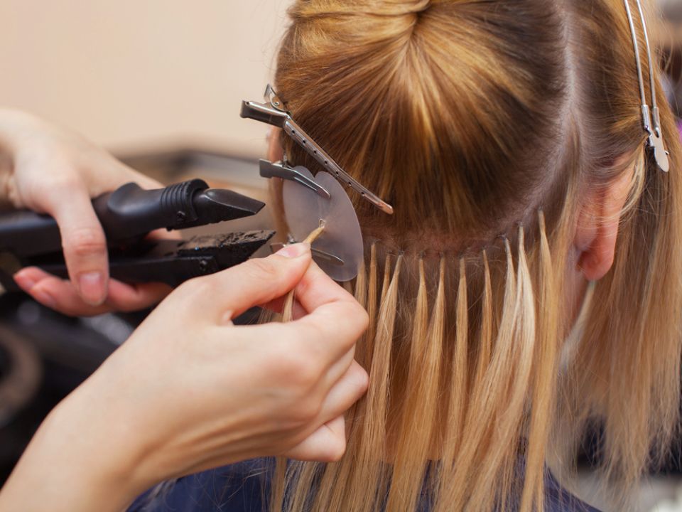 9 Considerations When Choosing the Best Hair Extensions